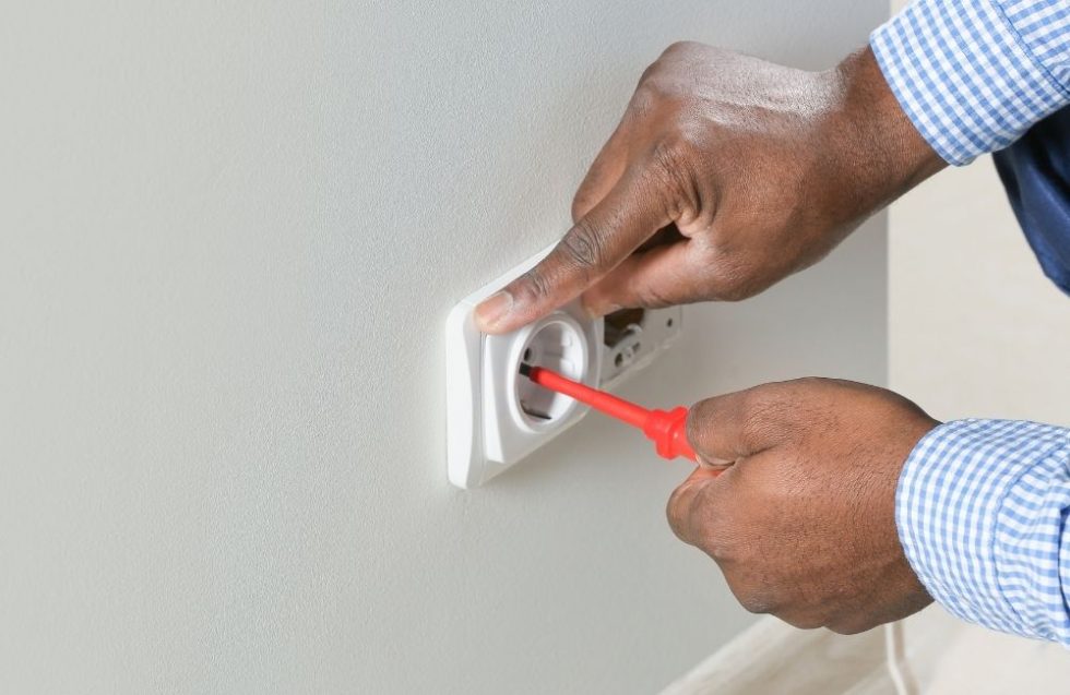 Wat is een stopcontact | Elektricien in de Buurt